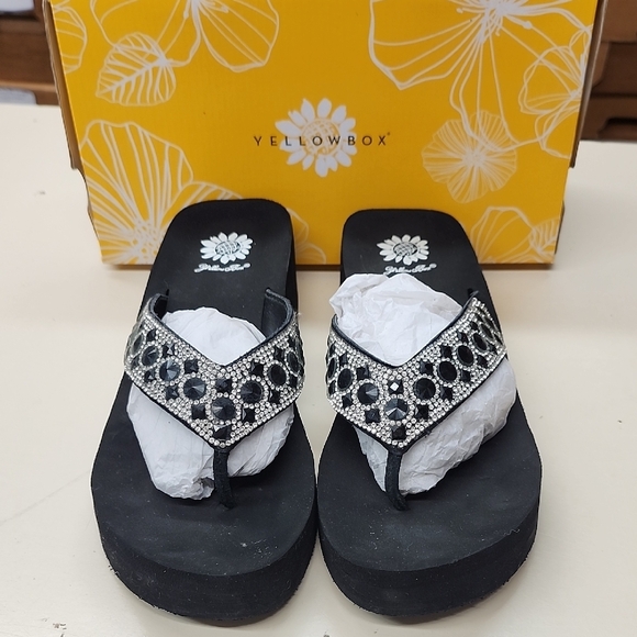 Yellow Box | Shoes | Yellow Box Black Sandals With Thick Sole And Thong ...